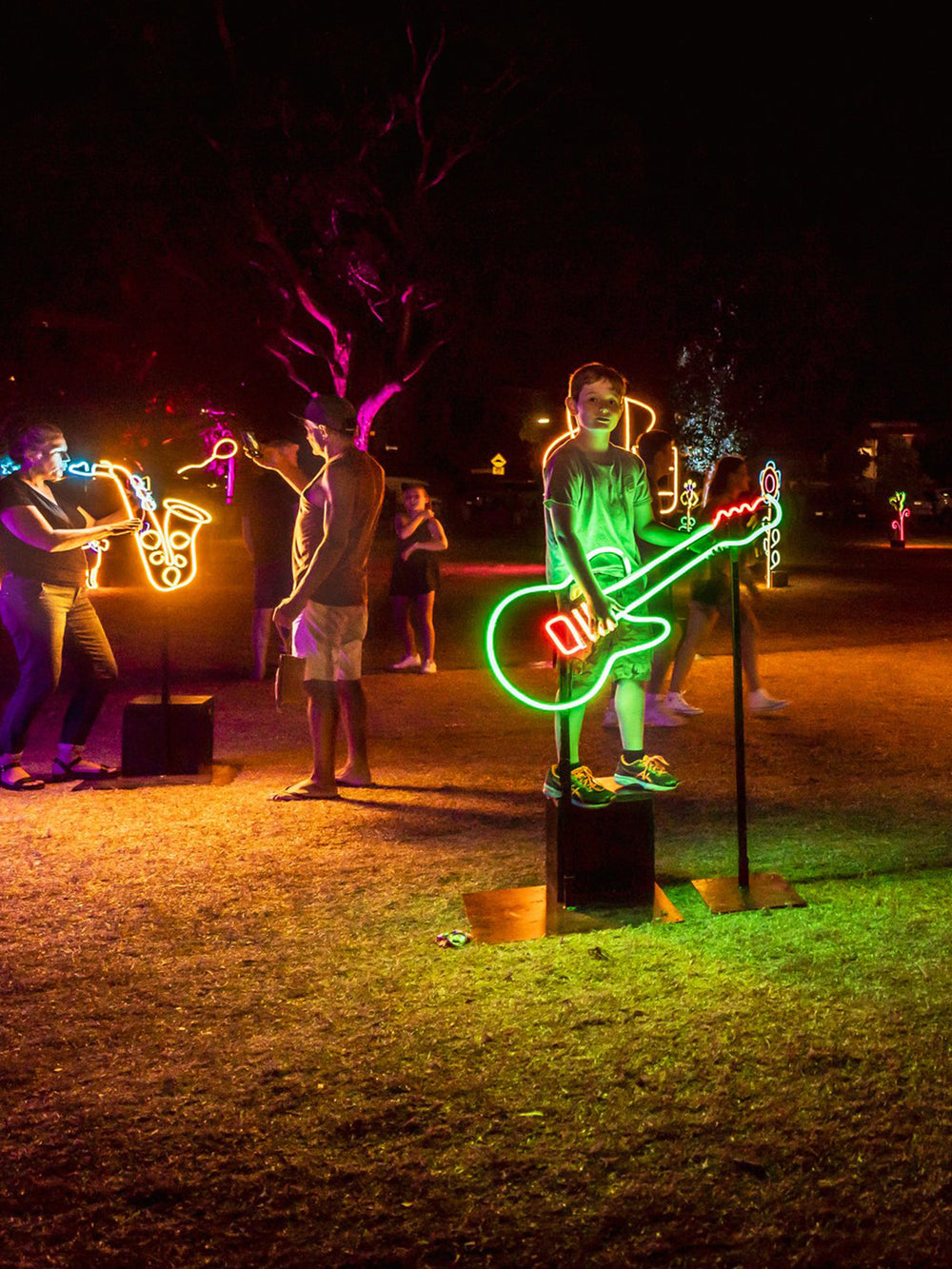 Custom Neon Signs for Any Occassions-Lamomo